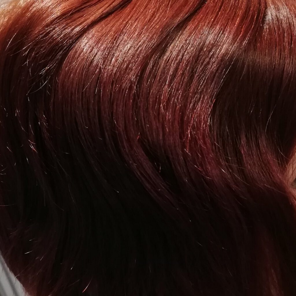 Syoss Oleo Intense Helles Rot 5-92 - Nerd mit Nadel