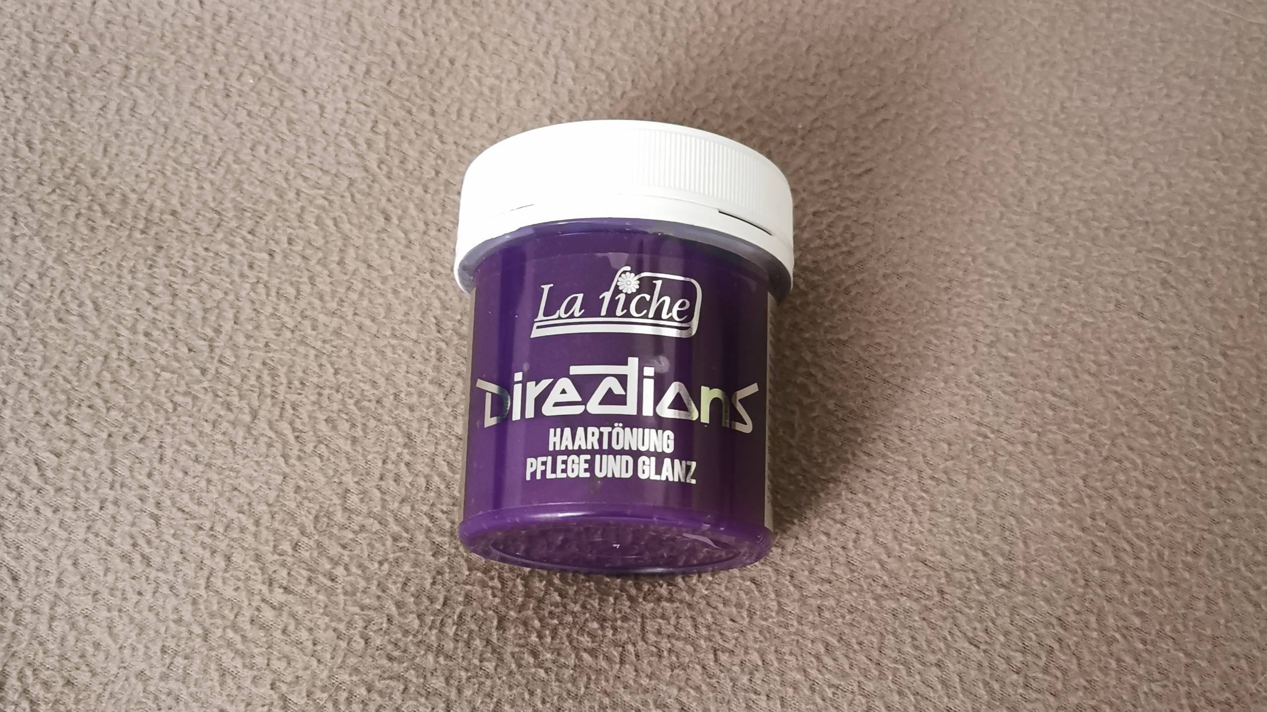 Directions ULTRA VIOLET - Nerd mit Nadel